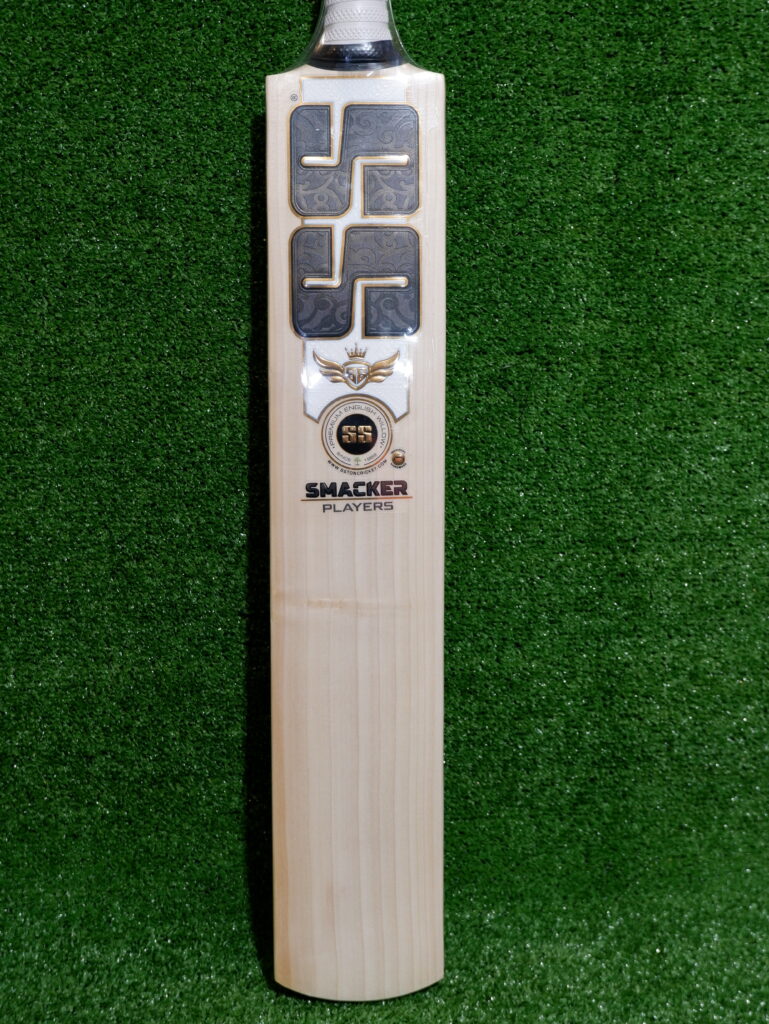 SS GG Smacker Players English Willow Cricket Bat SH - Sportivate